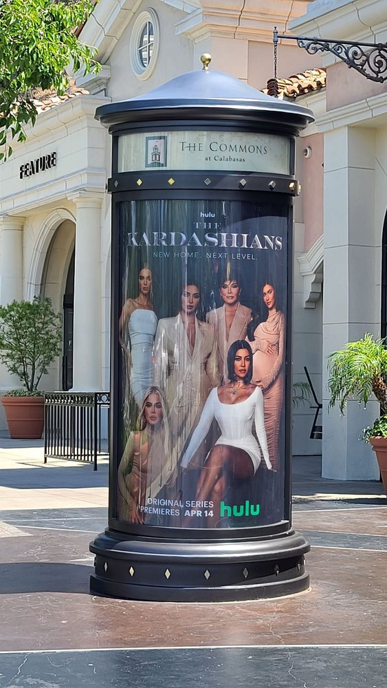 THE COMMONS AT CALABASAS - 345 Photos & 111 Reviews - Shopping Centers ...