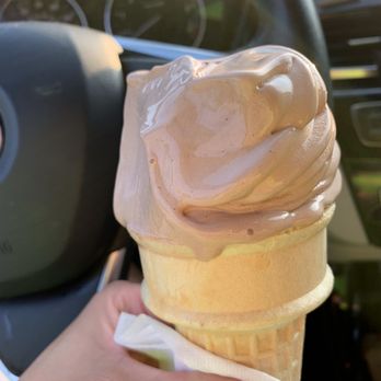 SCOOPS ICE CREAM - Updated July 2025 - 22 Photos & 43 Reviews - 3331 N ...