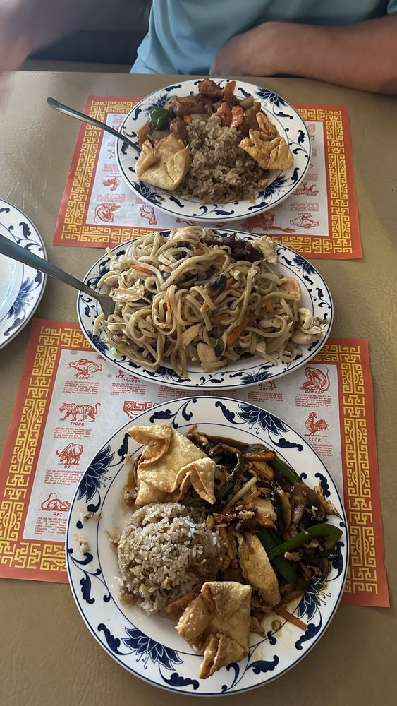 CHINA TOWN - Updated January 2025 - 31 Photos & 50 Reviews - 465 W Hwy ...