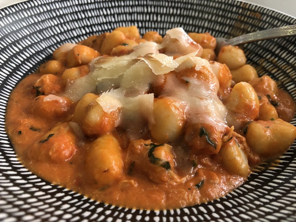 LUSSO ITALIAN RESTAURANT - Updated July 2025 - 13 Photos - 10-14 Market ...