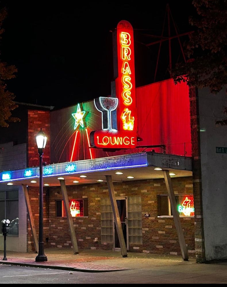 BRASS MULE - Updated January 2026 - 13 Reviews - 613 Monmouth St ...