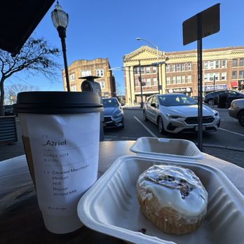 TRACK 5 COFFEE with 451 real customer photos - Updated August 2024 ...