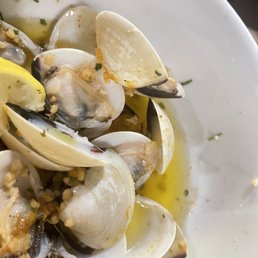 BLUE CLAW RESTAURANT & CRAB EATERY - Updated August 2025 - 519 Photos ...