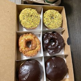 DO-RITE DONUTS & CHICKEN - 1950 Photos & 1422 Reviews - 233 E Erie St ...