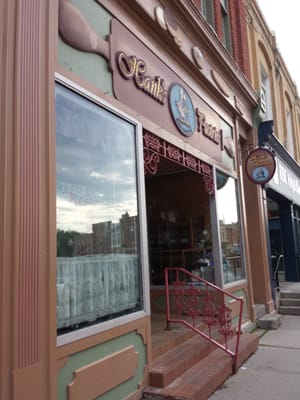 HANKS PASTRIES - 13 Photos & 10 Reviews - 204 Queen Street, Port Perry ...