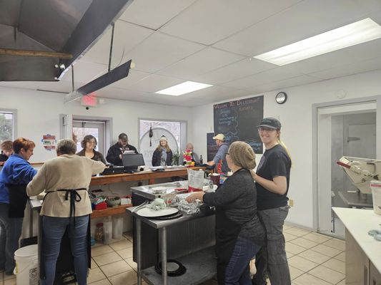 SALT & PEPPER SCRATCH KITCHEN - Updated October 2025 - 83 Photos ...