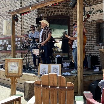 FITZGERALD’S - Updated May 2025 - 177 Photos & 163 Reviews - 6615 ...