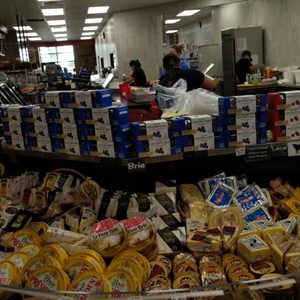 YOKE’S FRESH MARKET - Updated June 2025 - 20 Photos & 38 Reviews - 1410 ...