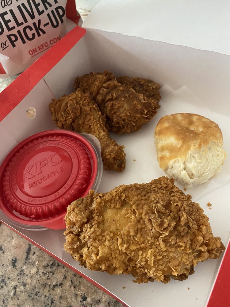 KFC - Updated July 2025 - 16 Photos & 34 Reviews - 298 Washington St ...