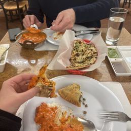 HIMALAYAN KITCHEN SHERIDAN - Updated June 2025 - 28 Photos & 18 Reviews ...