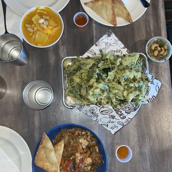 BLOCK 9 THAI STREET EATS - Updated January 2025 - 231 Photos & 124 ...