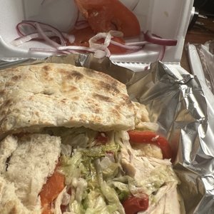 THE CATTY CORNER - Updated April 2025 - 394 N Broad St, Nazareth ...