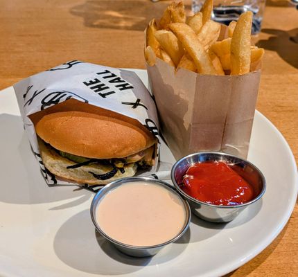 THE HALL ON OCCIDENTAL - Updated January 2026 - 39 Photos & 22 Reviews ...