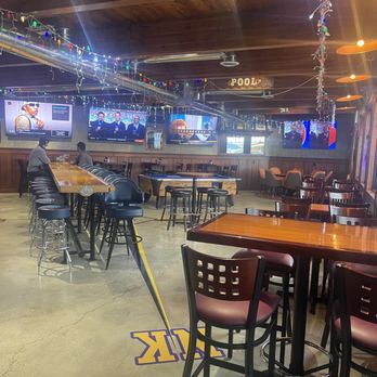 BLUE GOOSE TAVERN - 22 Photos & 26 Reviews - 1604 Bay St, Port Orchard ...