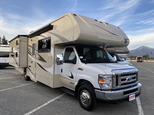 INLAND EMPIRE RV RENTALS - Updated October 2025 - 25 Photos & 12 ...