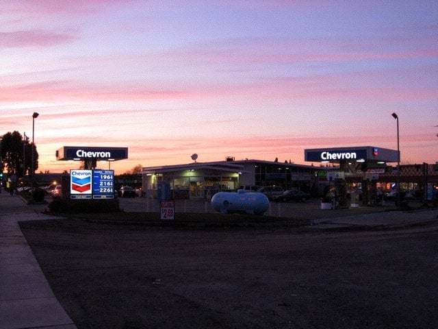 HOLLISTER CHEVRON, Hollister, California - 1390 Prospect Ave - Updated ...