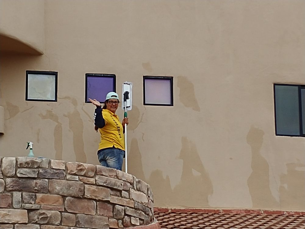 GLASS WORKS WINDOW CLEANING - Updated November 2025 - 32 Photos - 23623 ...