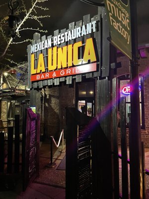 LA UNICA BAR & GRILL - Updated October 2025 - 53 Photos & 43 Reviews ...