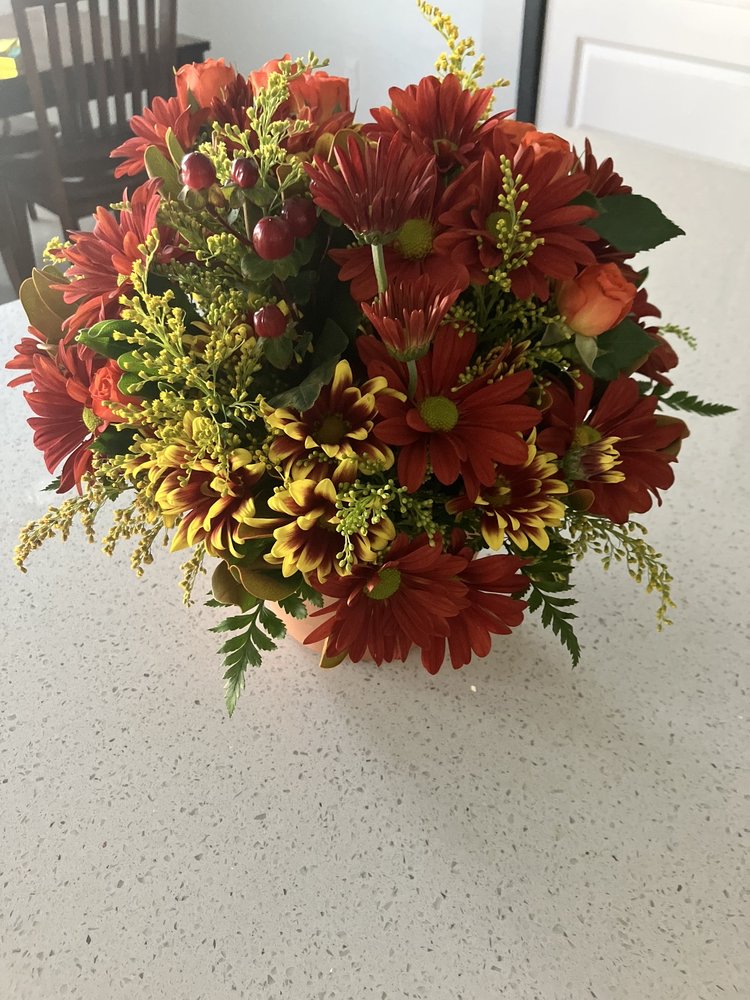 CANOS FLOWERS AND GIFTS - Updated October 2025 - 405 Old Port Isabel Rd ...