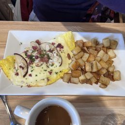 DAILY JAM - Updated November 2025 - 131 Photos & 101 Reviews - 37611 W ...