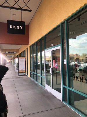 DKNY OUTLETS - Updated May 2026 - 2796 Tanger Way, Barstow, California ...
