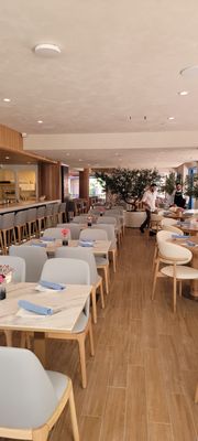 GREEK BISTRO - Updated June 2025 - 884 Photos & 1082 Reviews - 135 N ...