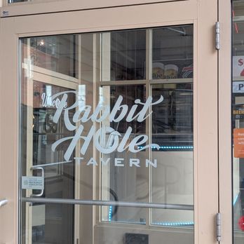 RABBIT HOLE TAVERN - Updated December 2025 - 58 Photos & 43 Reviews ...
