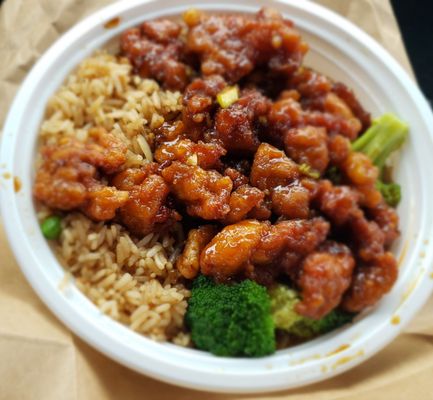 KING’S WOK - Updated January 2026 - 29 Photos & 33 Reviews - W189S7831 ...