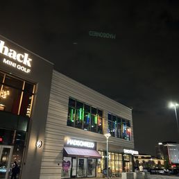 PUTTSHACK - OAKBROOK - Updated October 2025 - 466 Photos & 296 Reviews ...