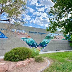 ESCOBEDO MIDDLE SCHOOL - 10 Photos - Elementary Schools - 9501 Echelon ...