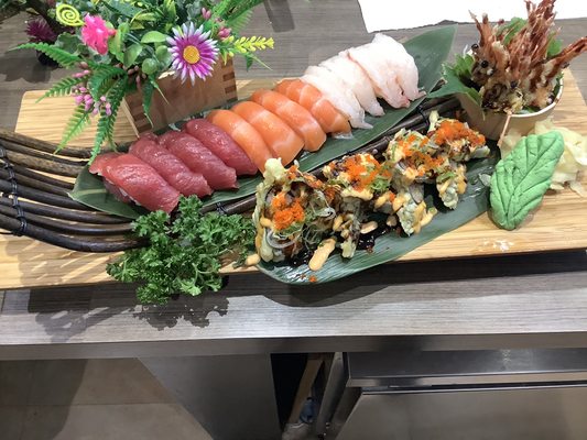 BIG FISH SUSHI - Updated March 2025 - 503 Photos & 259 Reviews - 1410 ...