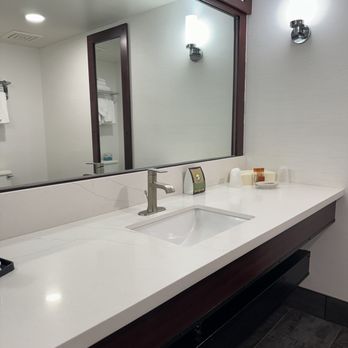 CARSON VALLEY INN - Updated June 2025 - 189 Photos & 284 Reviews - 1627 ...