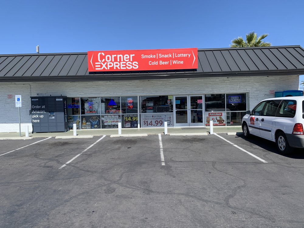 CORNER EXPRESS - Updated December 2025 - 17 Photos - 3202 E McDowell Rd ...