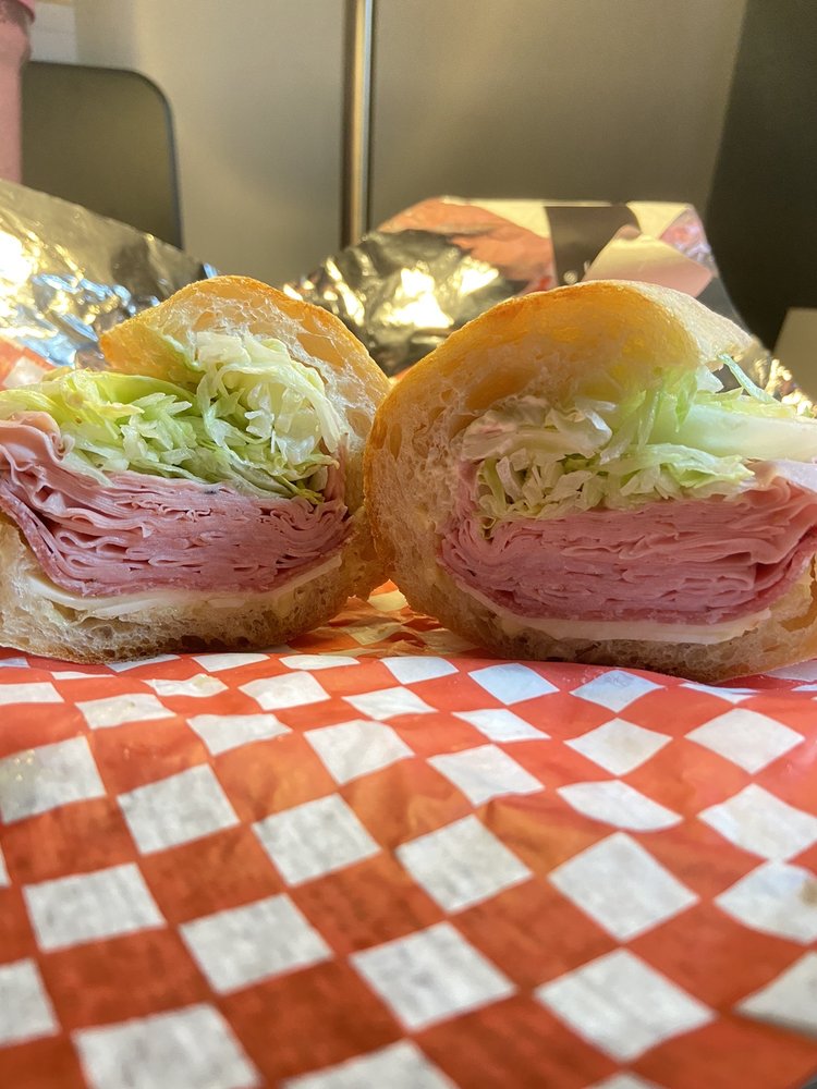 BOSSA - Updated May 2025 - 105 Photos & 32 Reviews - 4354 Rue ...