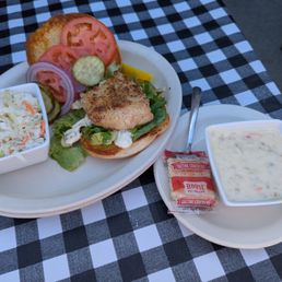 SCUTTLEBUTT BREWING COMPANY - Updated March 2025 - 559 Photos & 892 ...