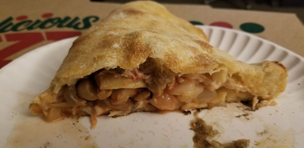 ONE GUY PIZZA - 109 Photos & 343 Reviews - 1101 University Ave, Lubbock ...