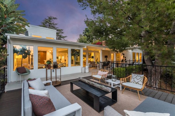 TAYLOR ANDERSON - JEFF YARBROUGH GROUP - Updated August 2024 - 16 ...