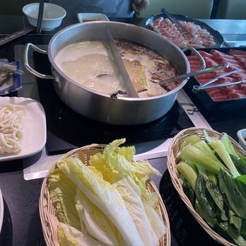 HAPPY SHEEP - Updated May 2024 - 145 Photos & 81 Reviews - 3525 Pacific ...