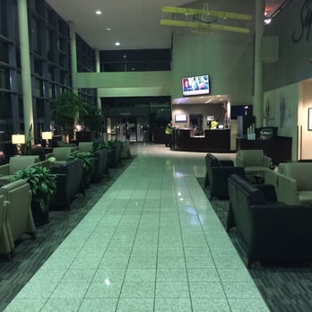 SIGNATURE FLIGHT SUPPORT - Updated December 2025 - 23950 Wind Sock Dr ...