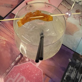 THE POWDER ROOM CHAMPAGNE BAR & RESTAURANT - Updated October 2025 - 271 ...