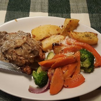 BARREL - Updated July 2025 - 20 Photos & 35 Reviews - 131 Queensway W ...