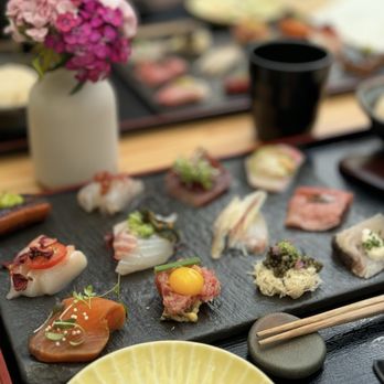 UME WILLIAMSBURG - Updated June 2024 - 1886 Photos & 569 Reviews - 237 ...