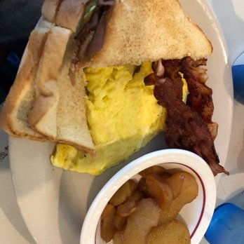 POQUOSON DINER - Updated December 2025 - 75 Photos & 77 Reviews - 480 ...