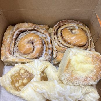 S & J BAKERY & CATERING - Updated December 2025 - 41 Photos & 105 ...