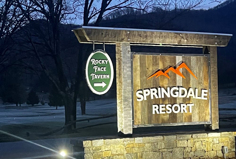 SPRINGDALE GOLF RESORT - Updated March 2025 - 200 Golfwatch Rd Cruso ...
