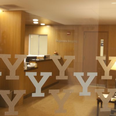 YALE HEALTH CENTER - Updated December 2025 - 24 Photos & 23 Reviews ...