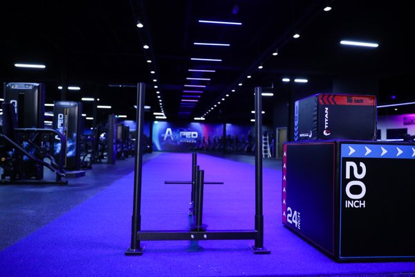 AMPED FITNESS - ALTAMONTE SPRINGS - 24 Photos & 17 Reviews - 130 E ...