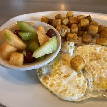 PERKINS RESTAURANT & BAKERY - Updated October 2025 - 30 Photos & 82 ...