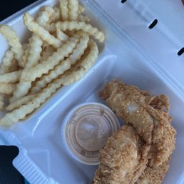 RAISING CANE’S CHICKEN FINGERS - Updated July 2025 - 96 Photos & 115 ...