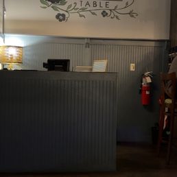 PRIMROSE TABLE - Updated October 2025 - 186 Photos & 165 Reviews - 1650 ...